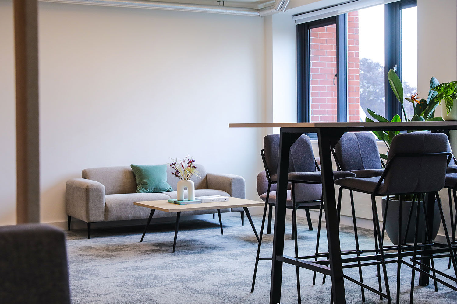 Apex Forbury Road, Reading - Office property in Reading - Vail Williams