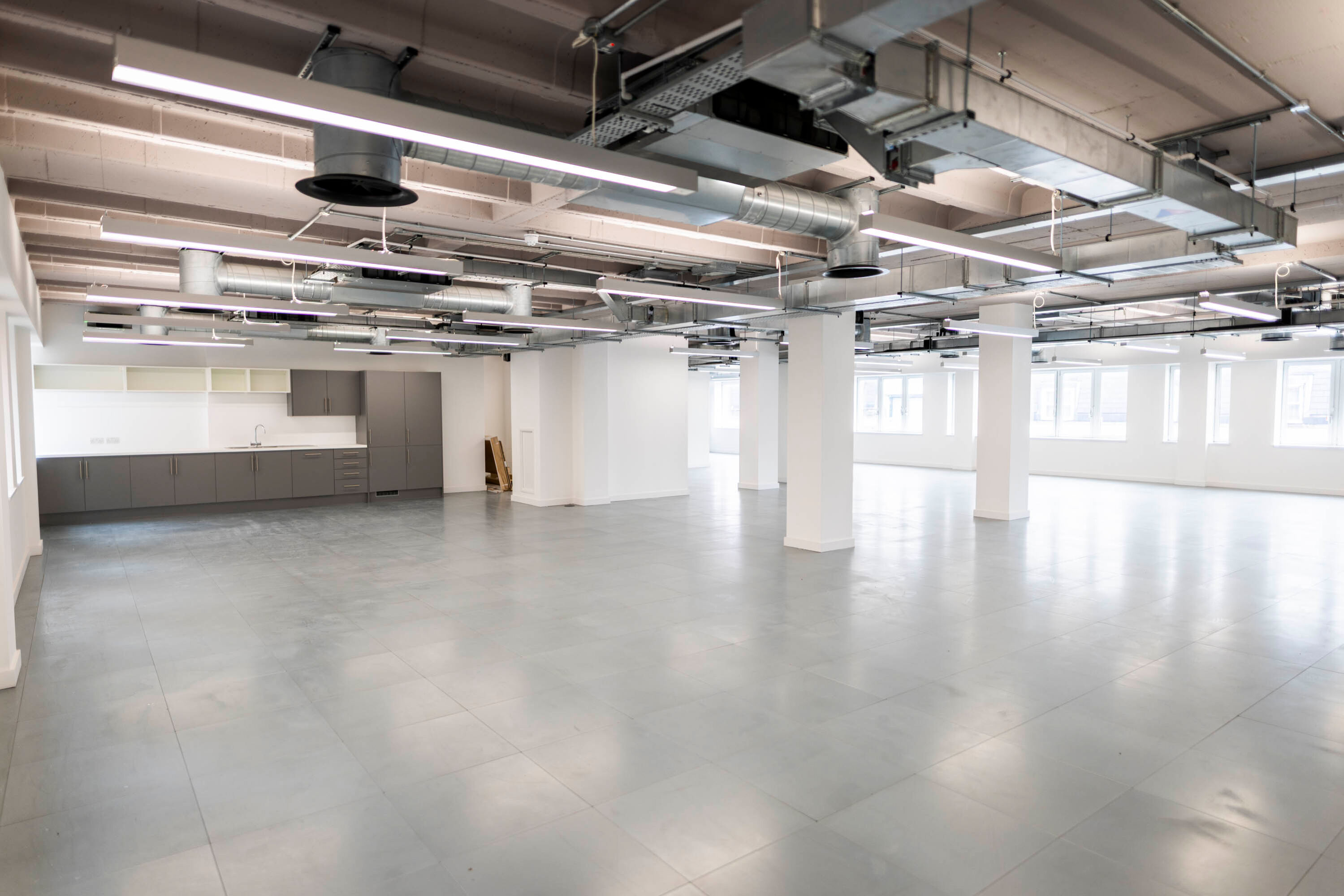 Apex Forbury Road, Reading - Office property in Reading - Vail Williams